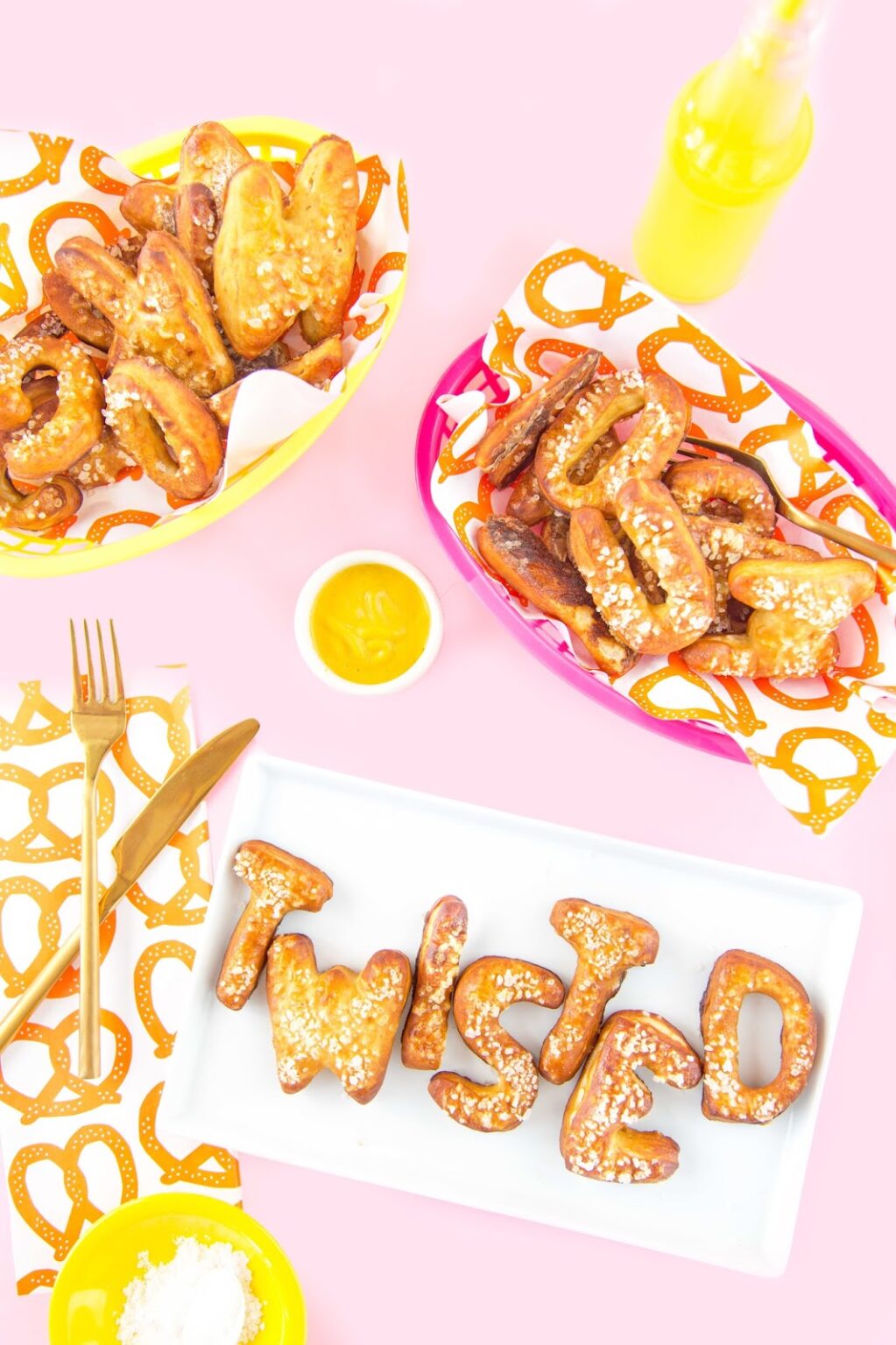 Letter-Shaped Pretzels For National Pretzel Day – Aww Sam