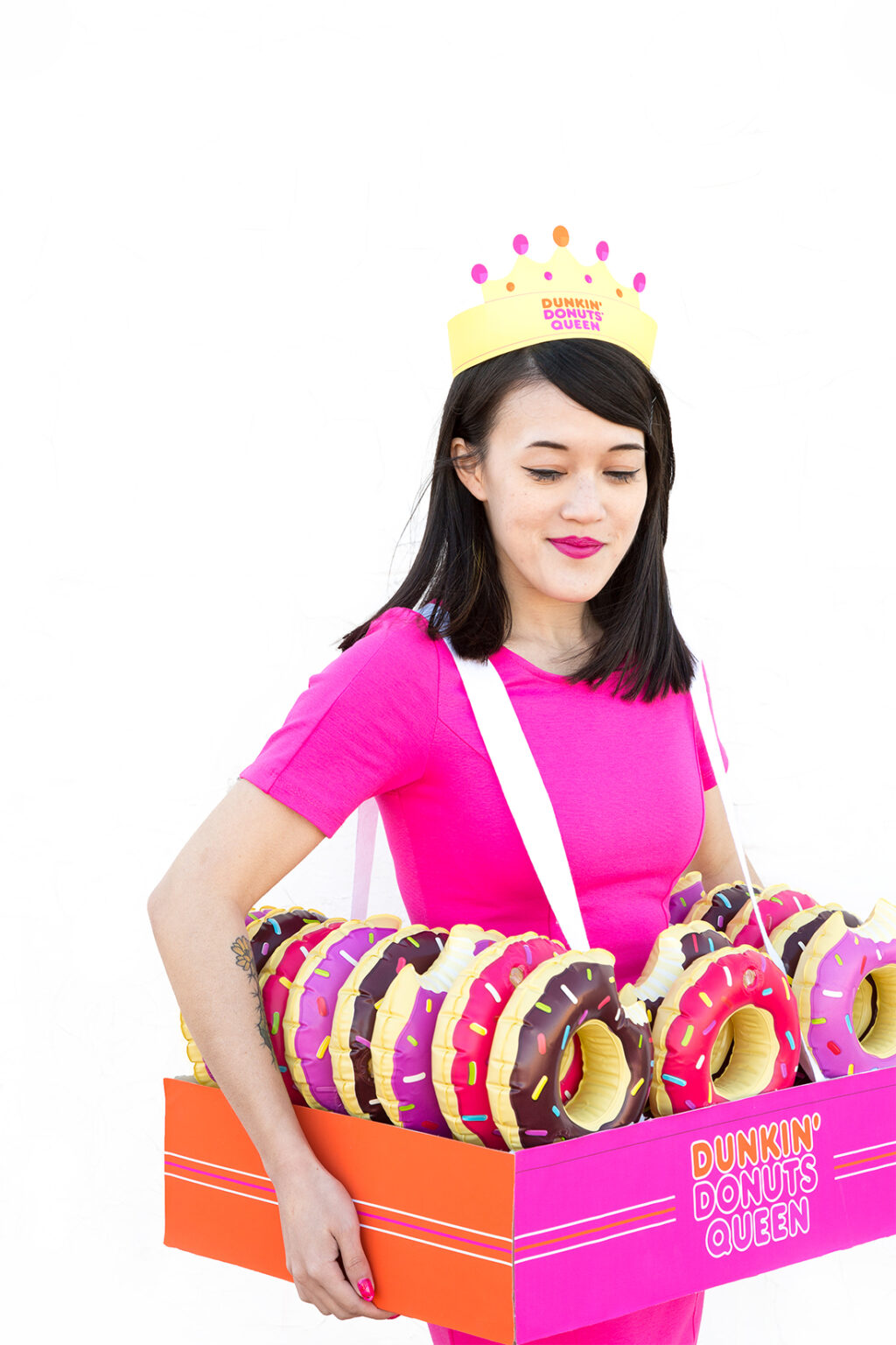 DIY Donut King & Queen Halloween Costume – Aww Sam