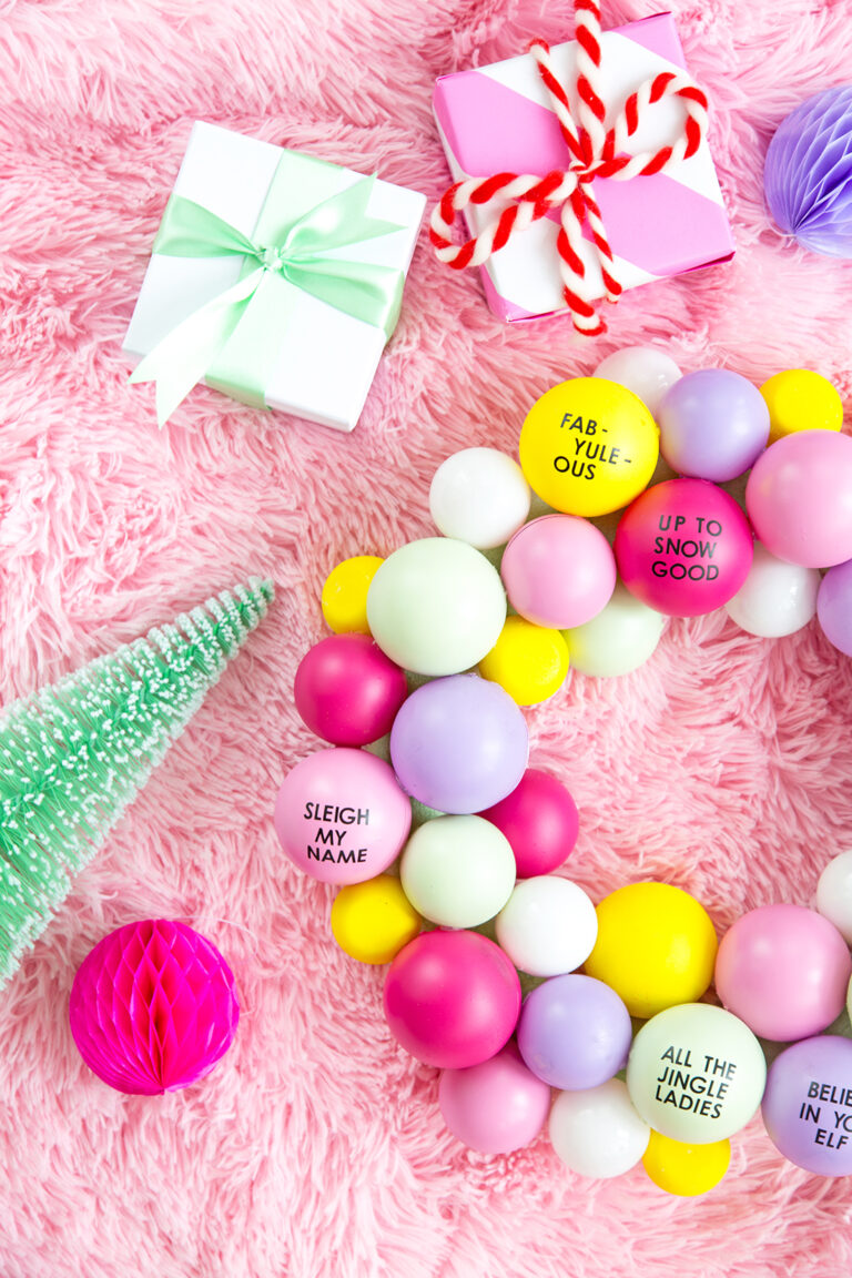 DIY Pun Ornament Wreath – Aww Sam