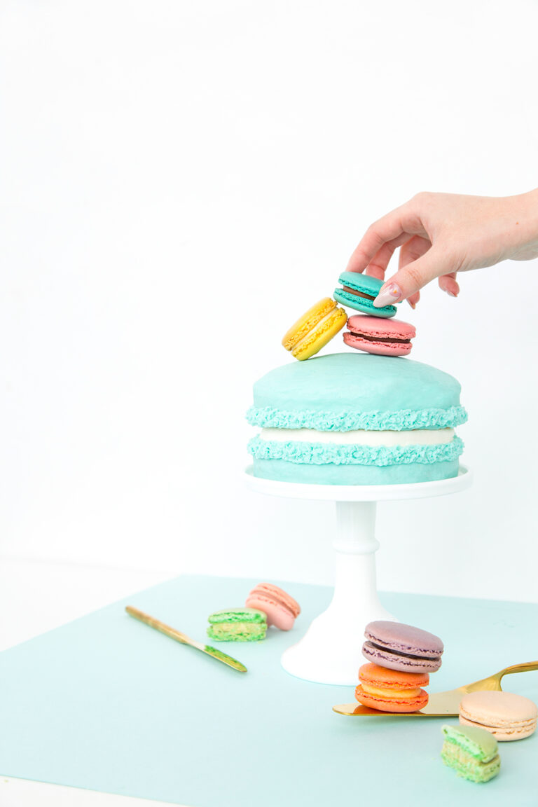 Giant Macaron Cake – Aww Sam