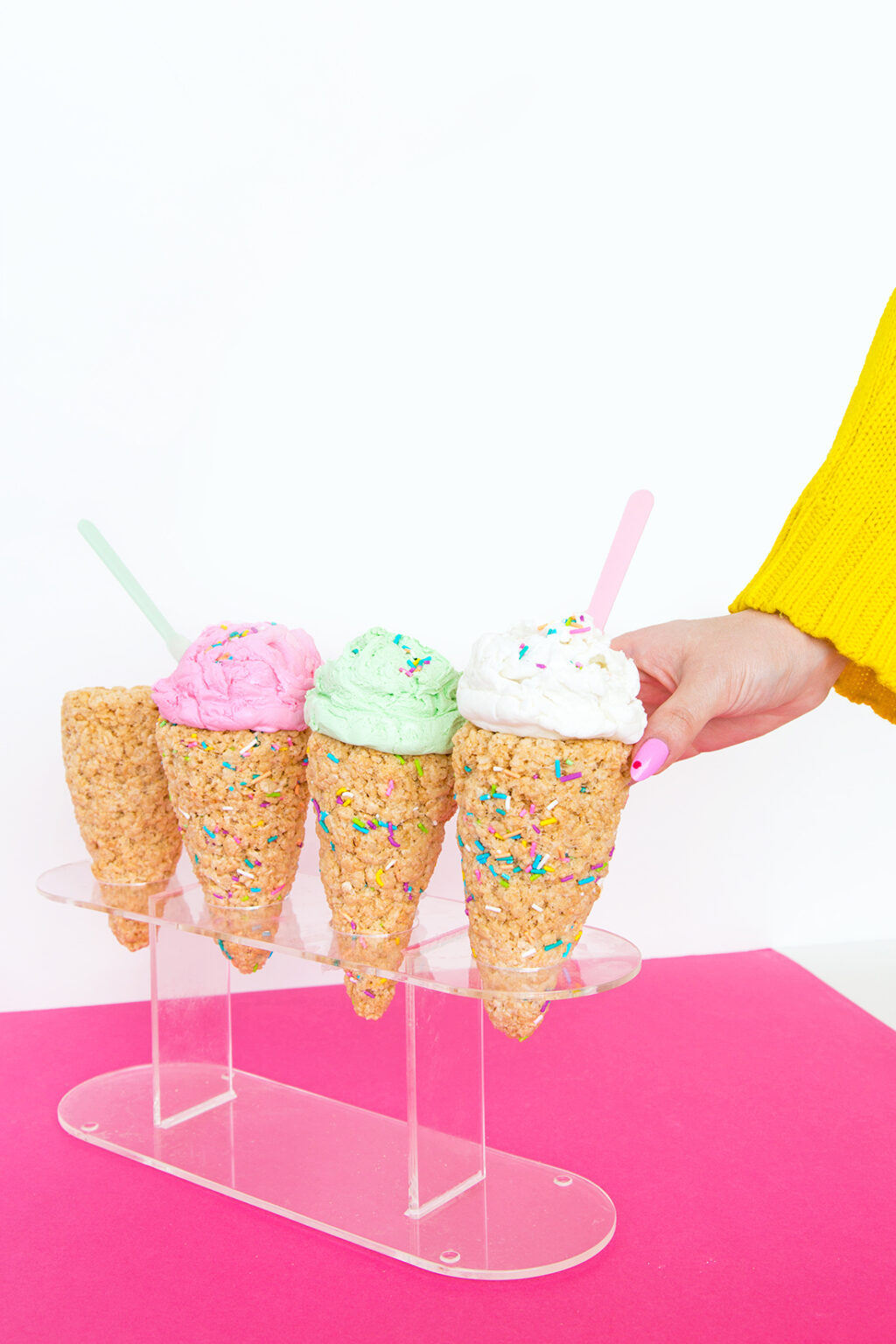 Rice Krispie Treat Ice Cream Cones – Aww Sam