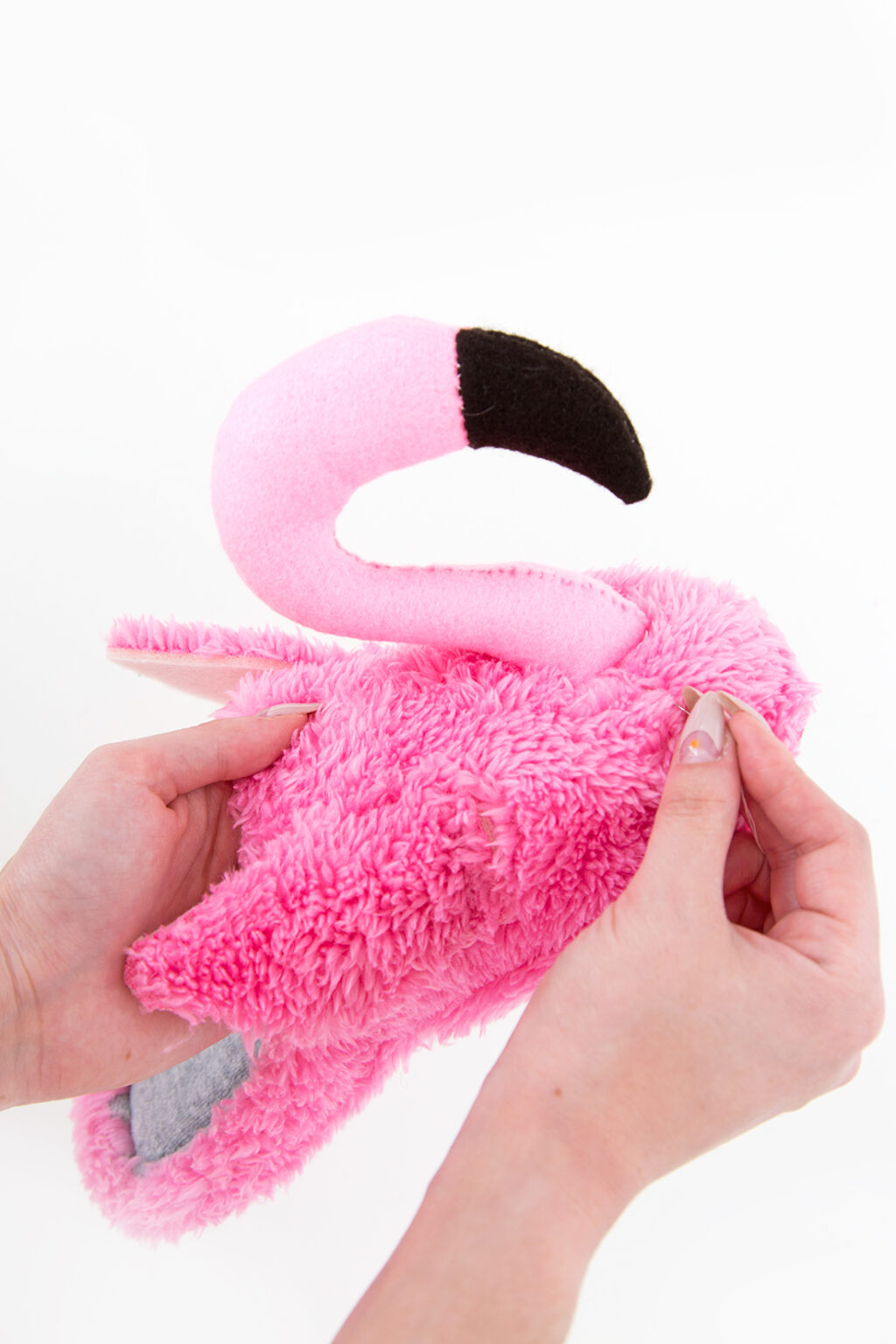 DIY Pink Flamingo Slippers – Aww Sam