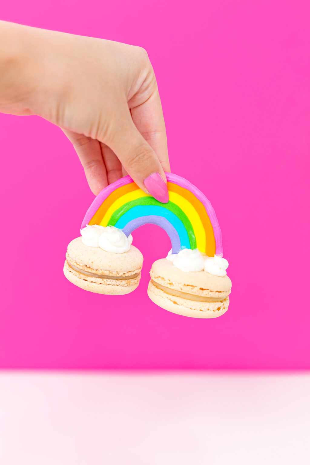Dessert Hack! Rainbow Macarons – Aww Sam