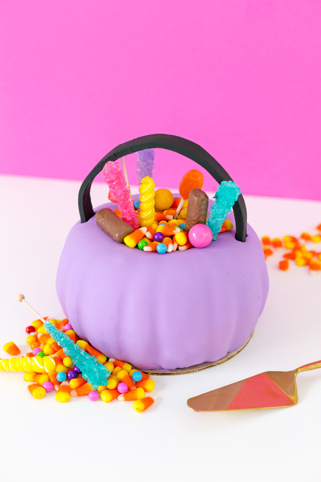 Halloween Pumpkin Candy Pail Cake – Aww Sam