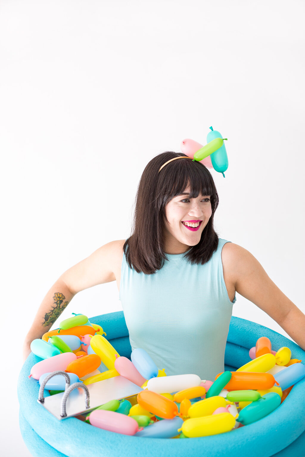 DIY Sprinkle Pool Costume + Pool Boy Costume – Aww Sam
