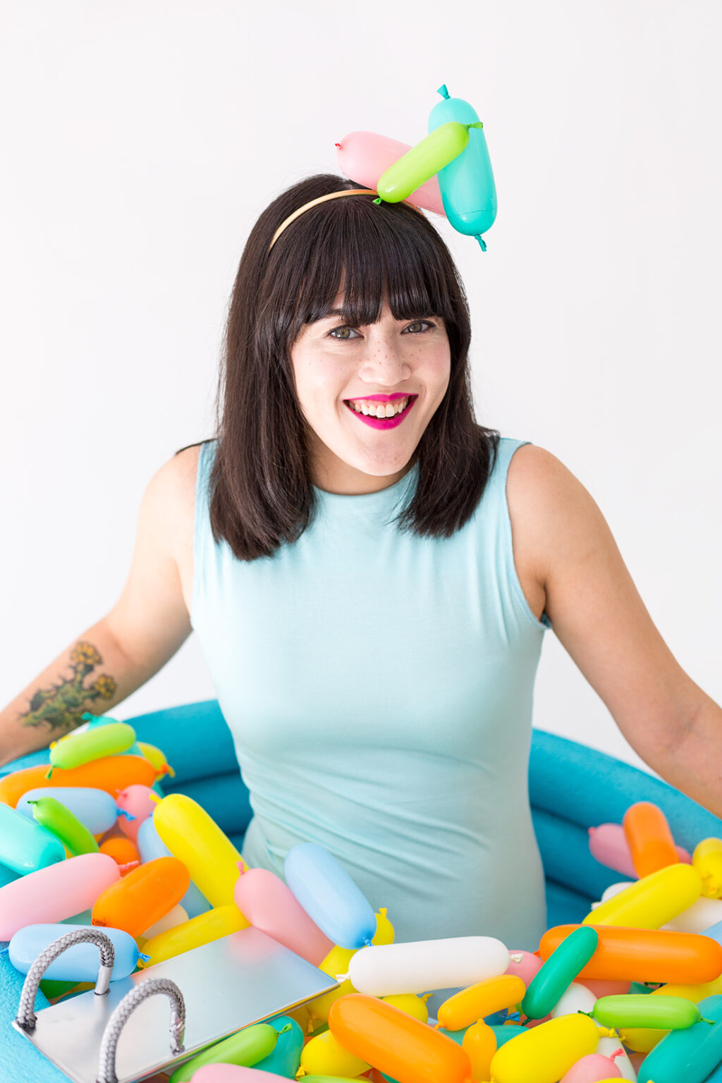 DIY Sprinkle Pool Costume + Pool Boy Costume – Aww Sam