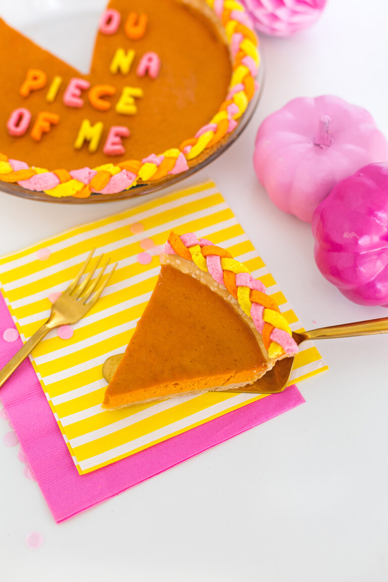 How To Upgrade A Store-Bought Pie: Colored Pie Crust – Aww Sam