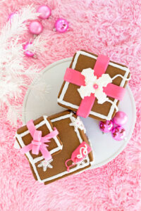 DIY Gingerbread Present Stack – Aww Sam