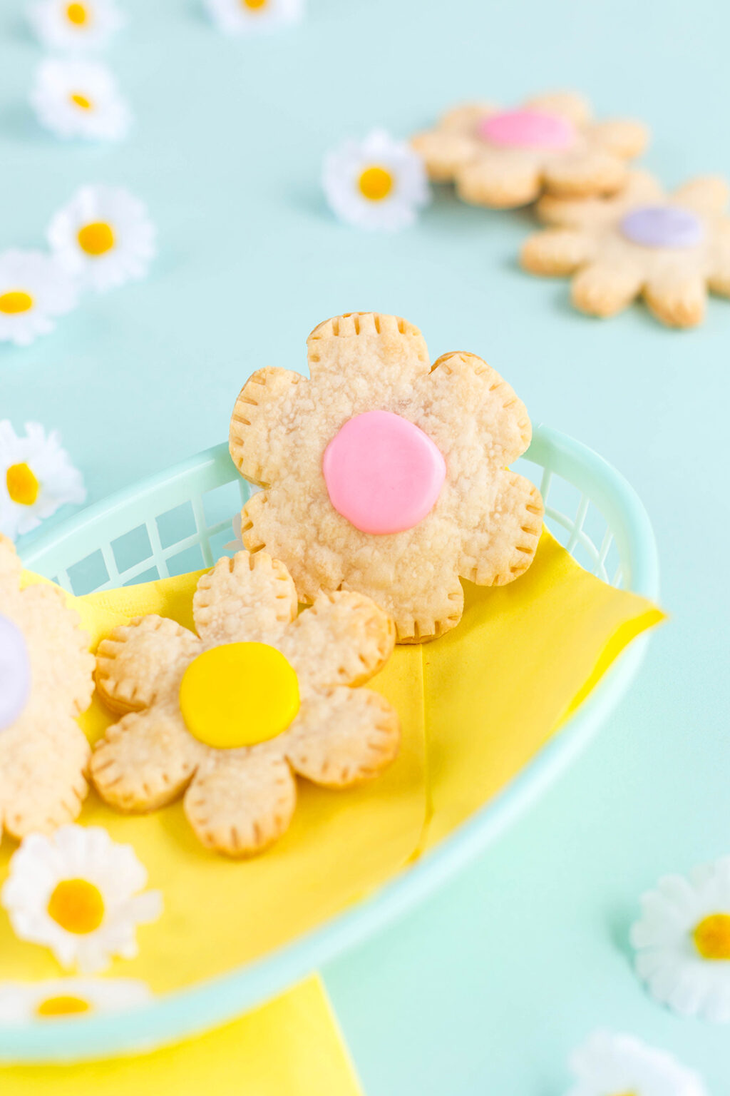 Spring Flower Shaped Pop Tarts – Aww Sam