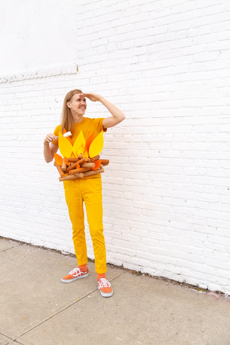 DIY Campfire & S’mores Couples Costume – Aww Sam