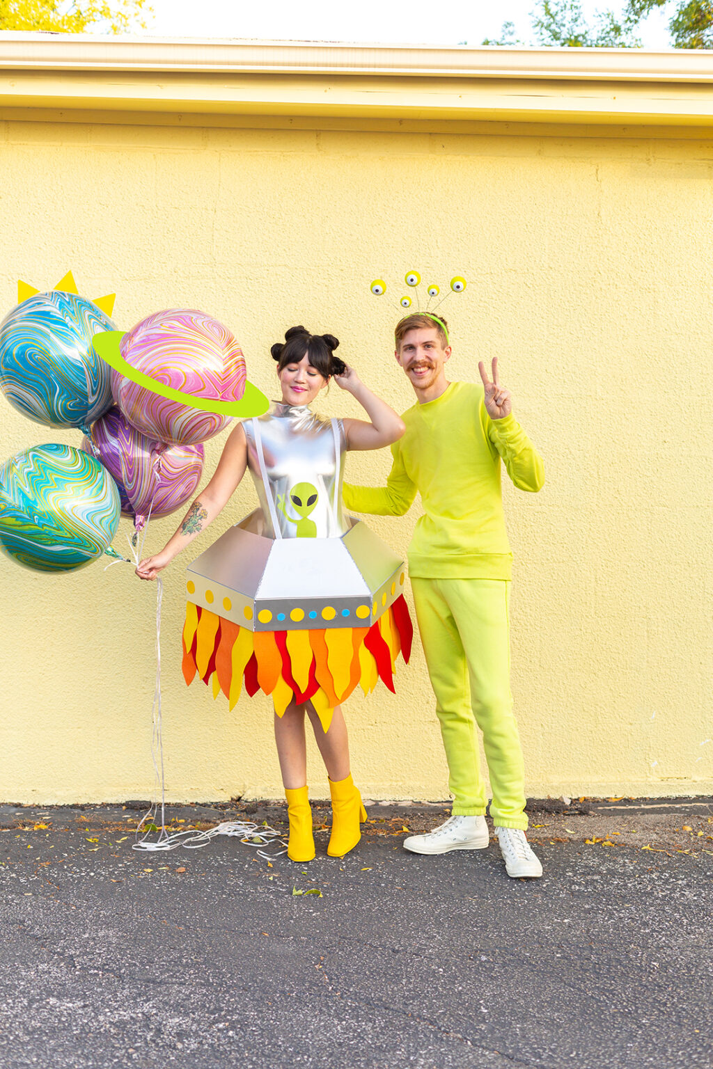 UFO and Alien Couples Costume – Aww Sam