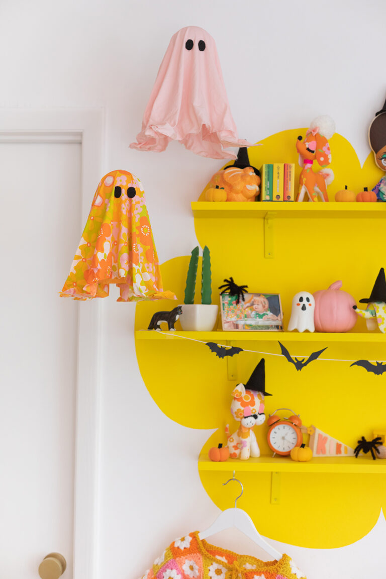 DIY Colorful Hanging Ghosts – Aww Sam